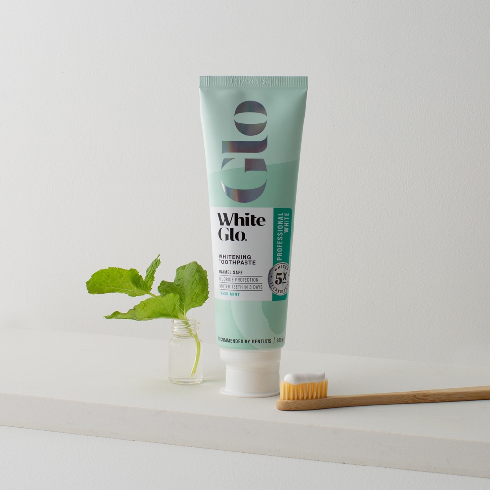White Glo Glo Professional White whitening toothpaste | notino.co.uk