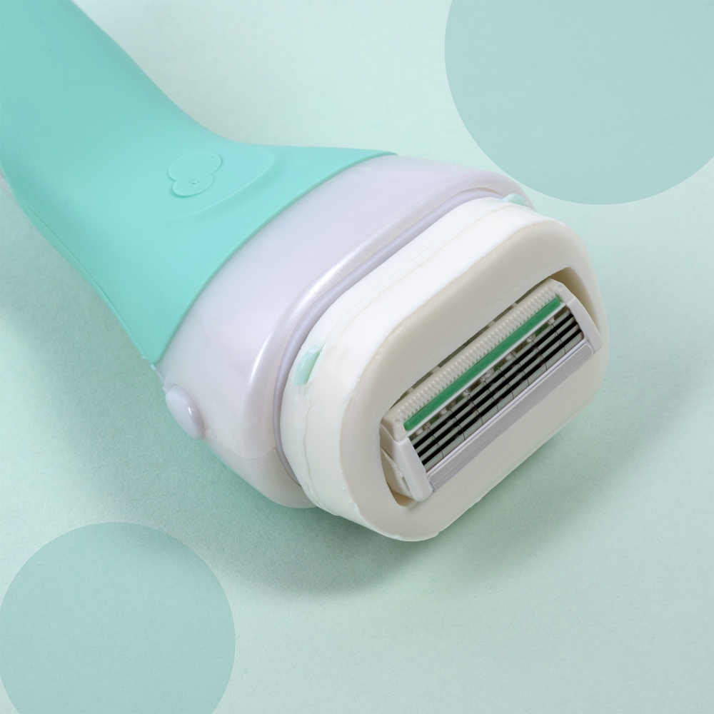 Wilkinson Sword Intuition 2 in 1 Sensitive Care shaver + spare blades 3 ...