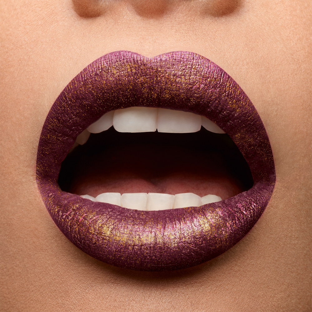 Yves Saint Laurent Tatouage Couture The Metallics rouge à lèvres ...