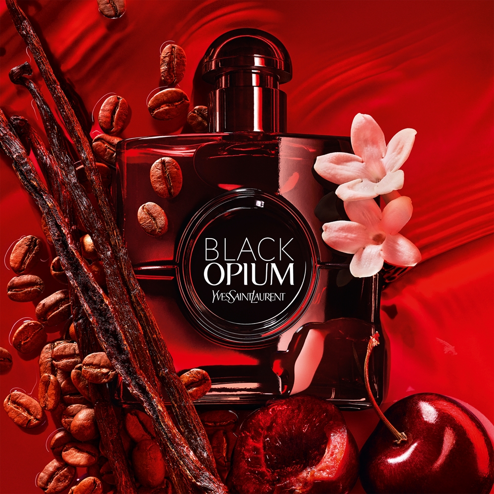 Yves Saint Laurent Black Opium Over Red parfémovaná voda pro ženy ...
