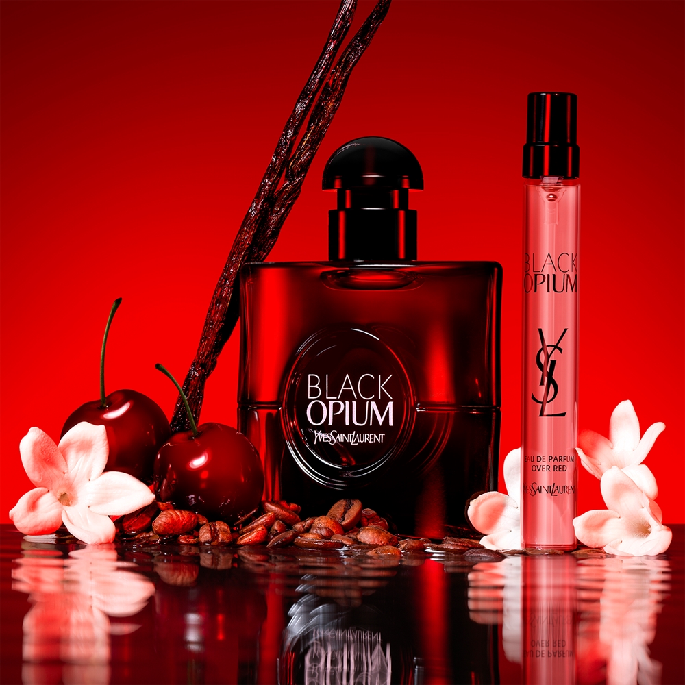 Yves Saint Laurent Black Opium Over Red | Livrare rapida! | Notino.ro