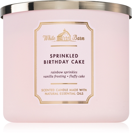 Bath & Body Works Sprinkled Birthday Cake scented candle | notino.co.uk