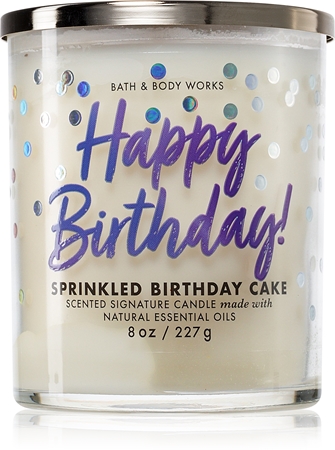 Bath & Body Works Sprinkled Birthday Cake scented candle | notino.co.uk