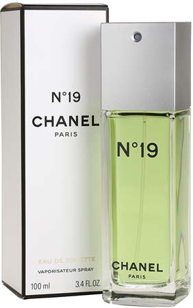Chanel N°19 eau de toilette for women | notino.co.uk