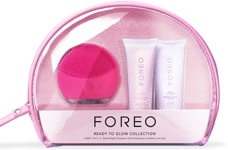 FOREO Gift Set READY TO GLOW Cosmetic Set I. | notino.co.uk