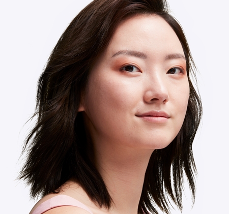 MAC Cosmetics Studio Radiance Face and Body Radiant Sheer Foundation ...