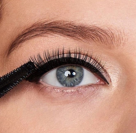 Maybelline Lash Sensational Mascara for Long and Full Lashes in Metal ...