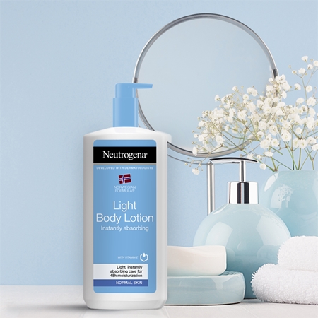 Neutrogena Norwegian Formula® lightweight body lotion | notino.co.uk
