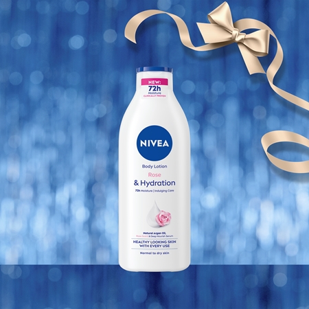 NIVEA Rose Touch gift set with nourishing and moisturising effect ...