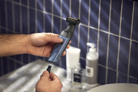 Philips Series 3000 BG3027/05 waterproof body hair trimmer | notino.co.uk