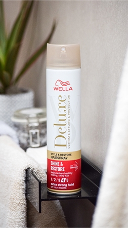 Wella Deluxe Shine & Restore starker Haarlack | Notino