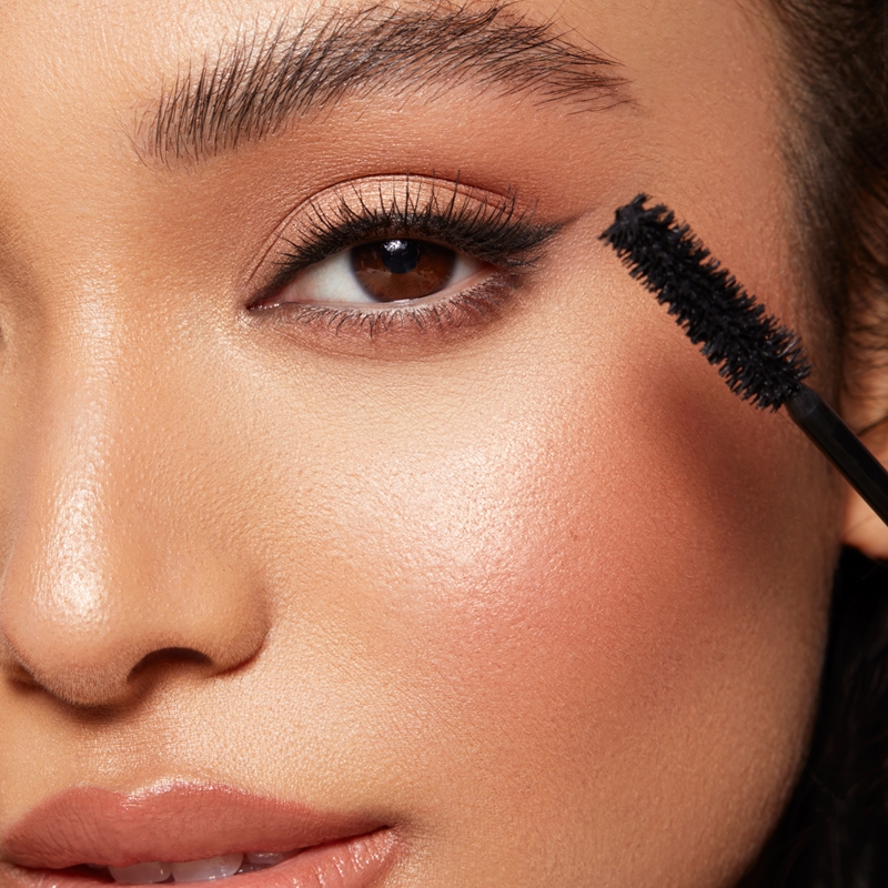 Barry M Insta Lash řasenka pro efekt umělých řas | notino.cz