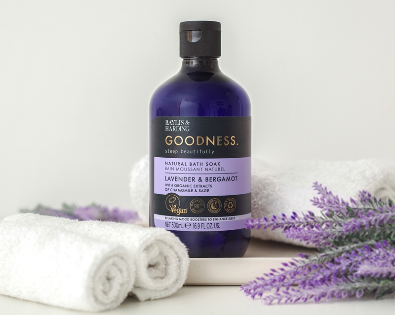 Baylis & Harding Goodness Sleep Beautifully bath foam for better sleep ...