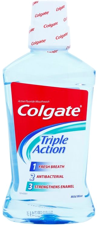Colgate Triple Action Antibacterial Mouthwash For Fresh Breath | notino ...