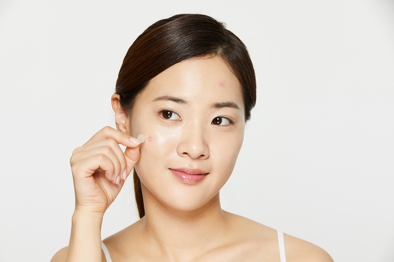 Cosrx Acne Pimple Master patch purifiant pour peaux à problèmes, acné ...