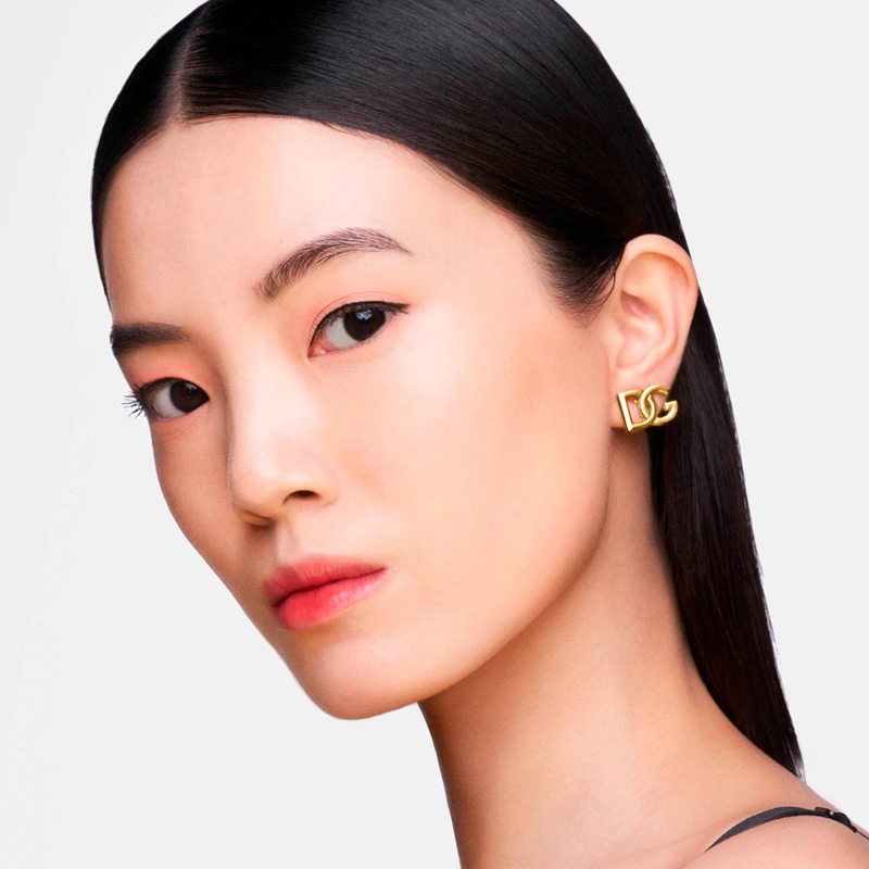 Dolce&Gabbana Rose Glow Cushion kirkastava ja kosteuttava meikkivoide ...