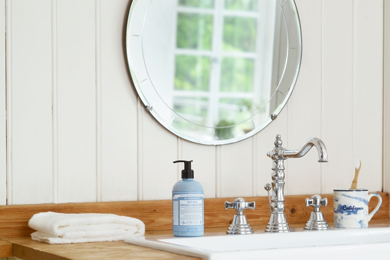 Dr. Bronner’s Baby-Mild Vloeibare Zeep voor Lichaam en Haar | notino.nl