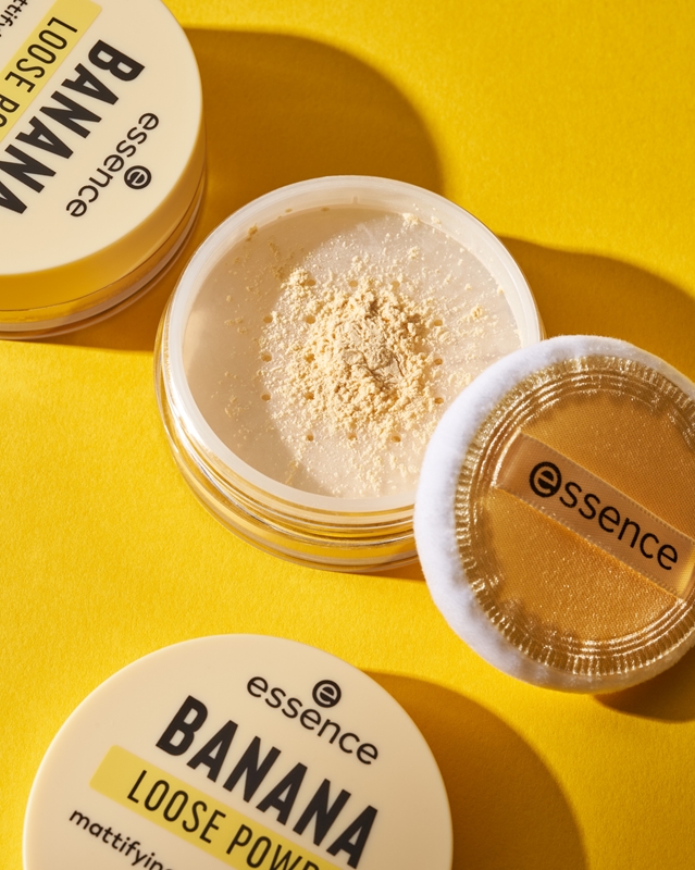 Essence BANANA LOOSE mattifying loose powder | notino.co.uk