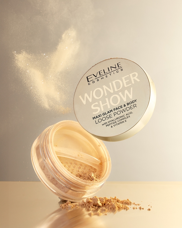 Eveline Cosmetics Wonder Show poudre libre illuminatrice visage et corps | notino.fr