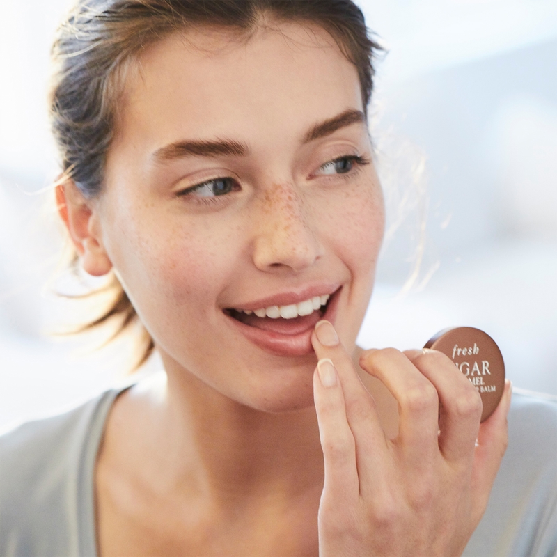 fresh Sugar Hydrating Lip Balm Moisturizing Lip Balm | notino.ie