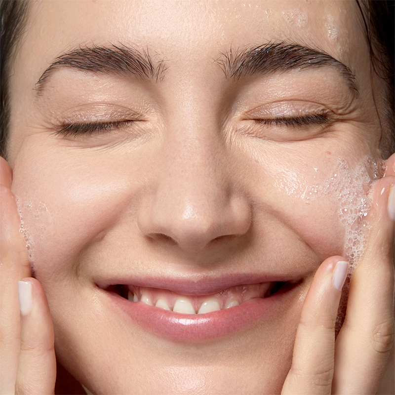 fresh Soy Face Cleanser odličovací čisticí gel | notino.cz