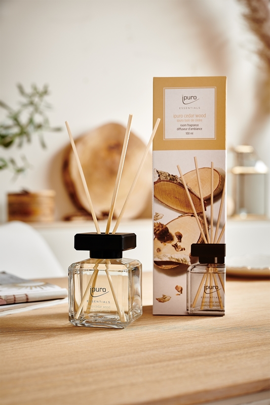 ipuro Essentials Cedar Wood Aroma Diffuser mit Füllung