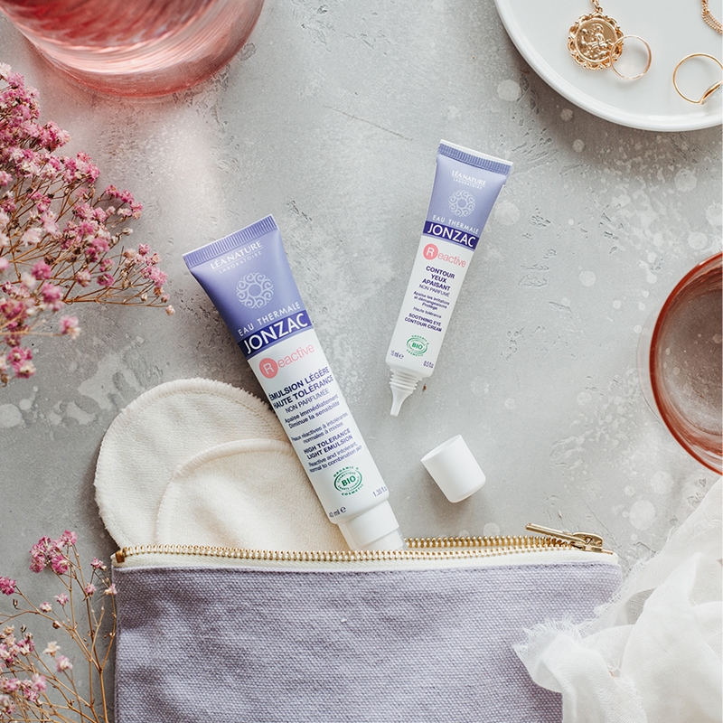 Jonzac Reactive featherweight protective emulsion for sensitive and ...