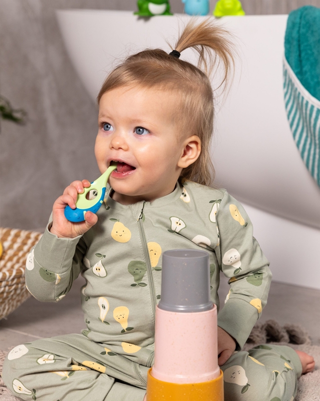 Jordan Step by Step 0-2 years 2 pack toothbrush and teether for ...