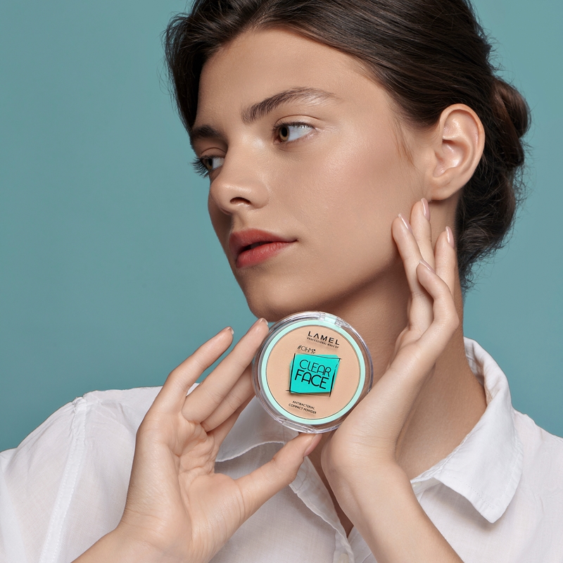 LAMEL OhMy Clear Face compact powder with antibacterial ingredients ...
