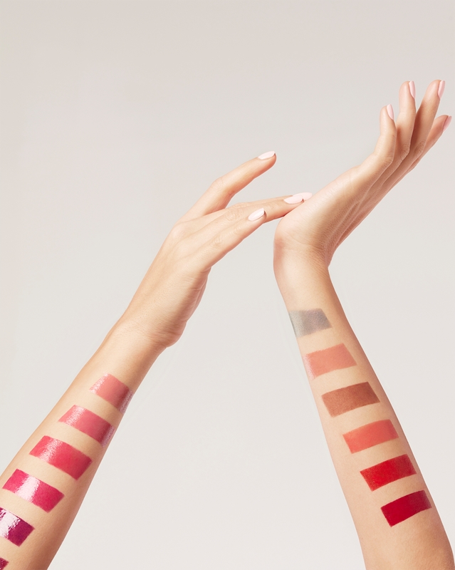 L’Oréal Paris Color Riche Shine rouge à lèvres ultra-brillant | notino.fr