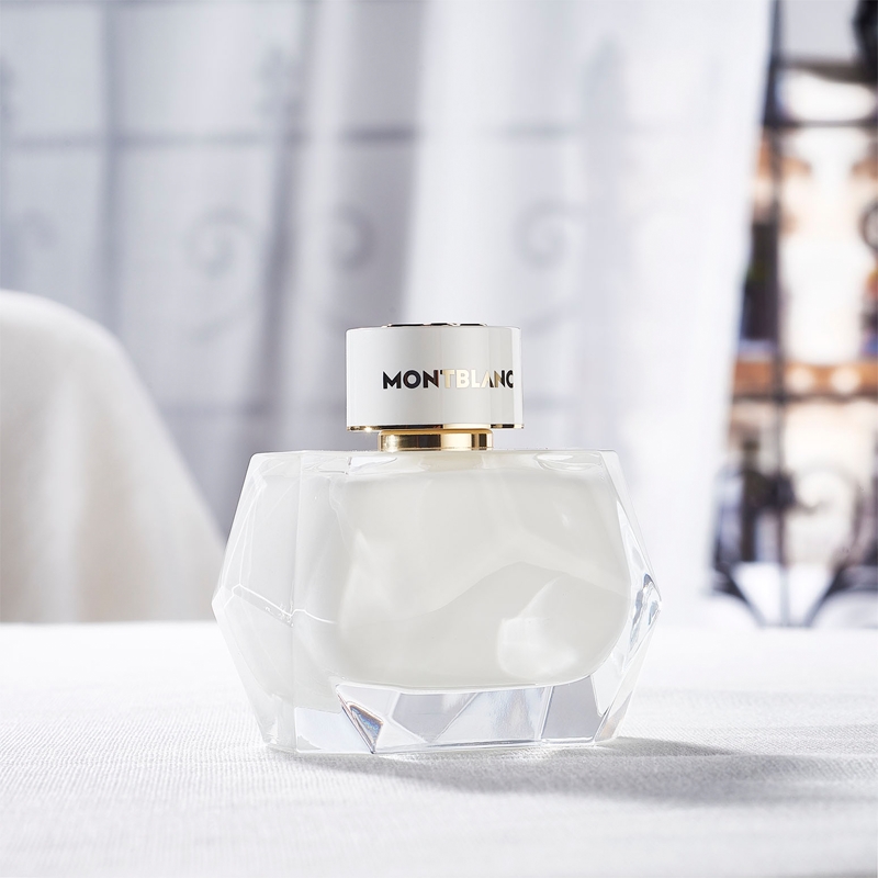 Montblanc Signature Eau de Parfum für Damen | Notino