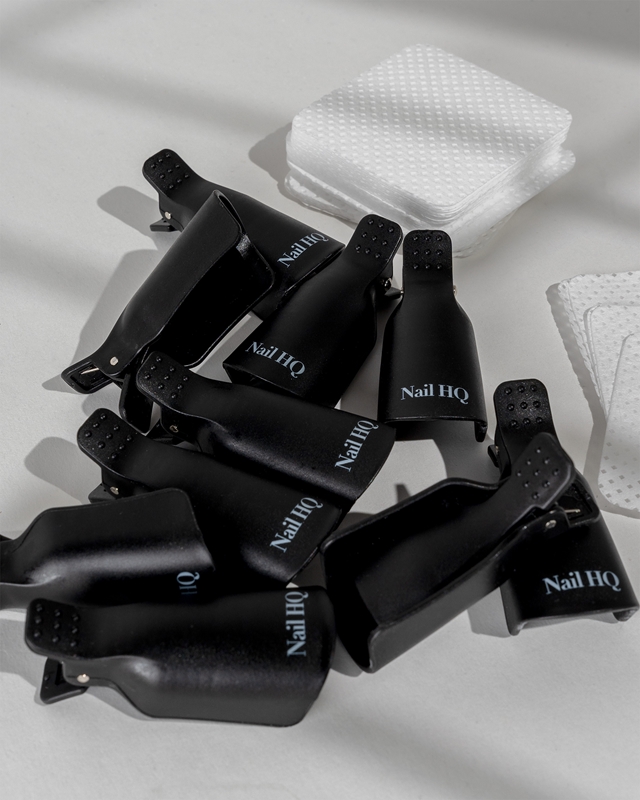 Nail HQ Soak Away Gel Nail Clip Set set to remove gel and acrylic nails ...