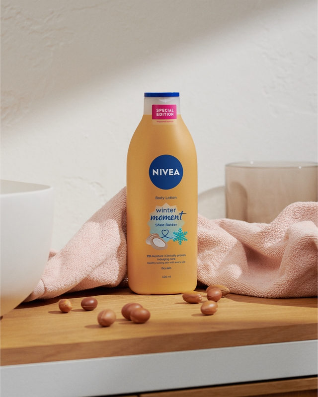 NIVEA Winter Moment nourishing body lotion with shea butter | notino.co.uk