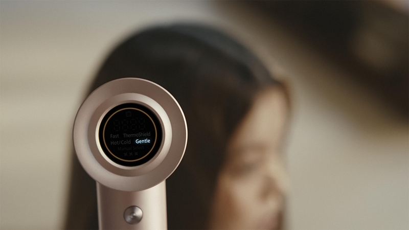 Philips Series 8000 ThermoShield Advanced BHD837/10 hair dryer | notino ...