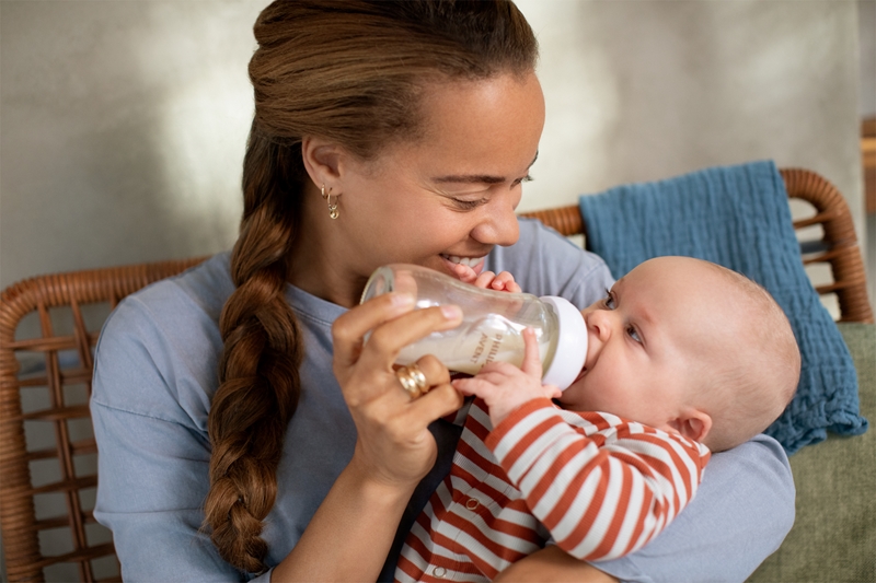 Philips Avent Natural Response Pure Glass biberón | notino.es
