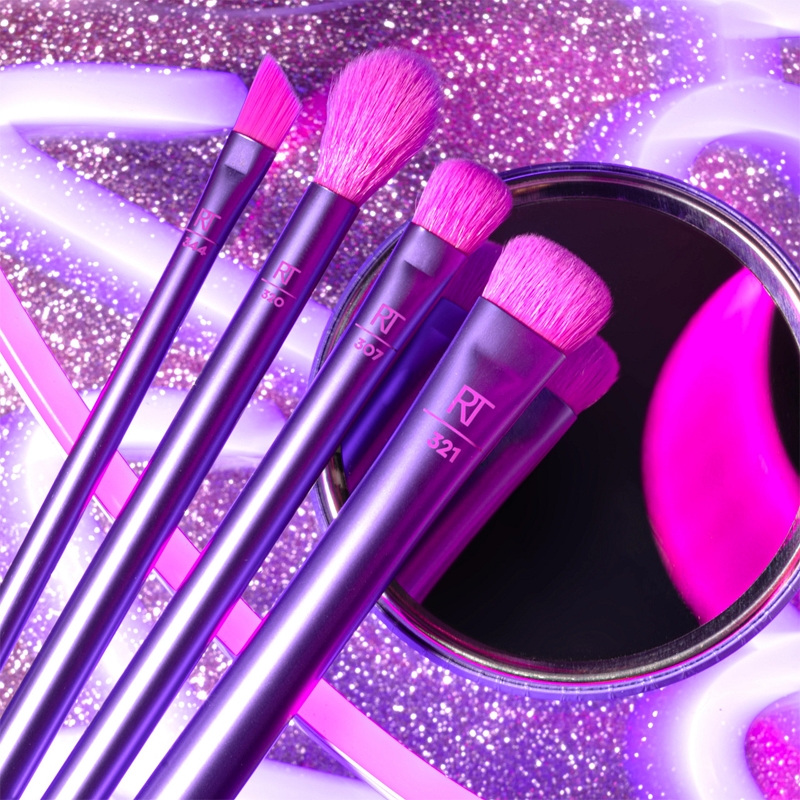 Real Techniques Afterglow I Don't Crease Set av borstar för ögonen | notino.se