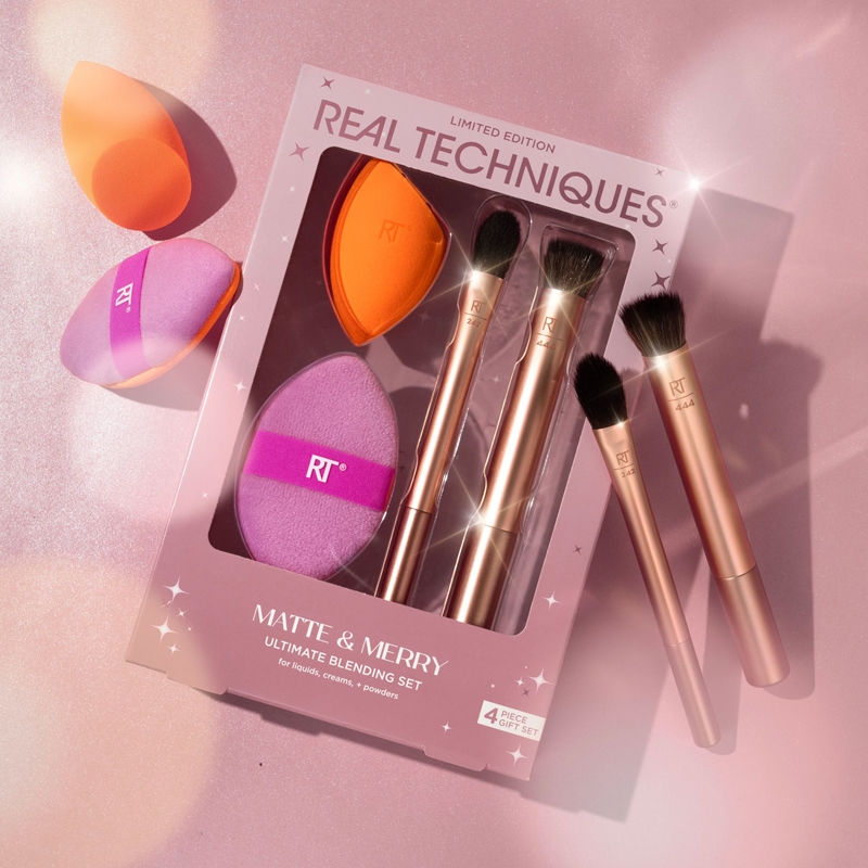 Real Techniques Matte&Merry Ultimated Blending Set Brush Set | notino.ie