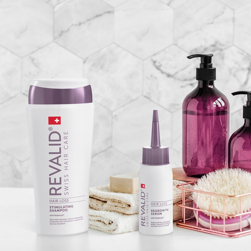 Revalid Stimulating Shampoo стимулиращ шампоан против косопад | notino.bg