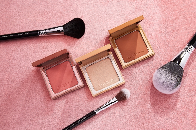 Sigma Beauty Blush blush longue tenue avec miroir | notino.fr