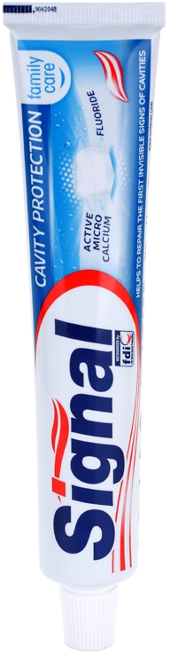 Signal Cavity Protection toothpaste | notino.co.uk