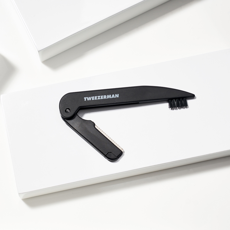 Tweezerman Professional razor for eyebrows | notino.co.uk