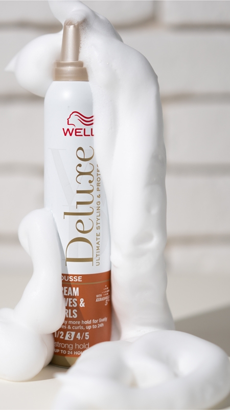 Wella Deluxe Dream Waves & Curls styling mousse for wavy and curly hair ...