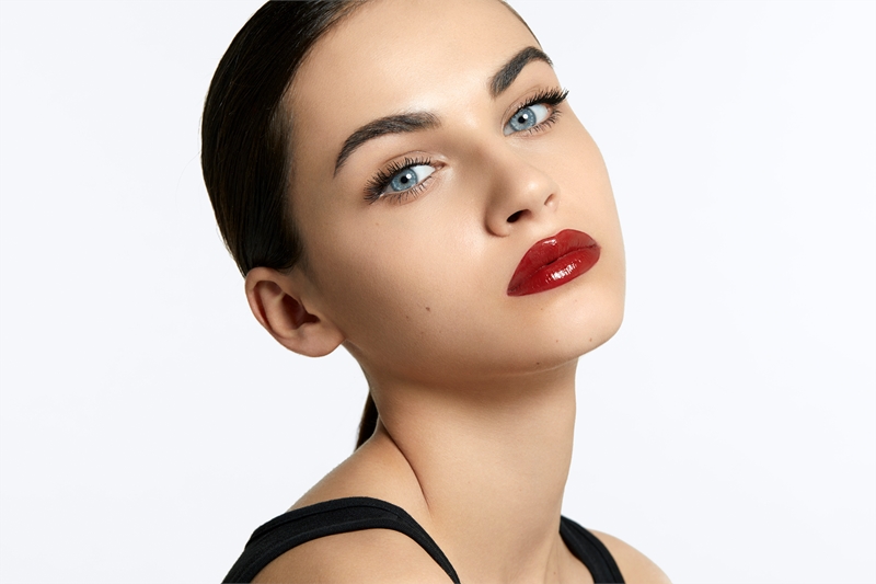 Yves Saint Laurent Rouge Volupté Shine Oil-In-Stick овлажняващо червило ...