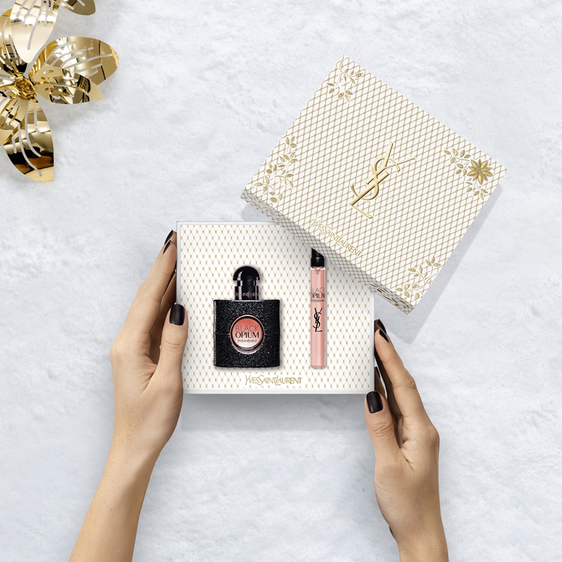 Yves Saint Laurent Black Opium gift set for women | notino.co.uk