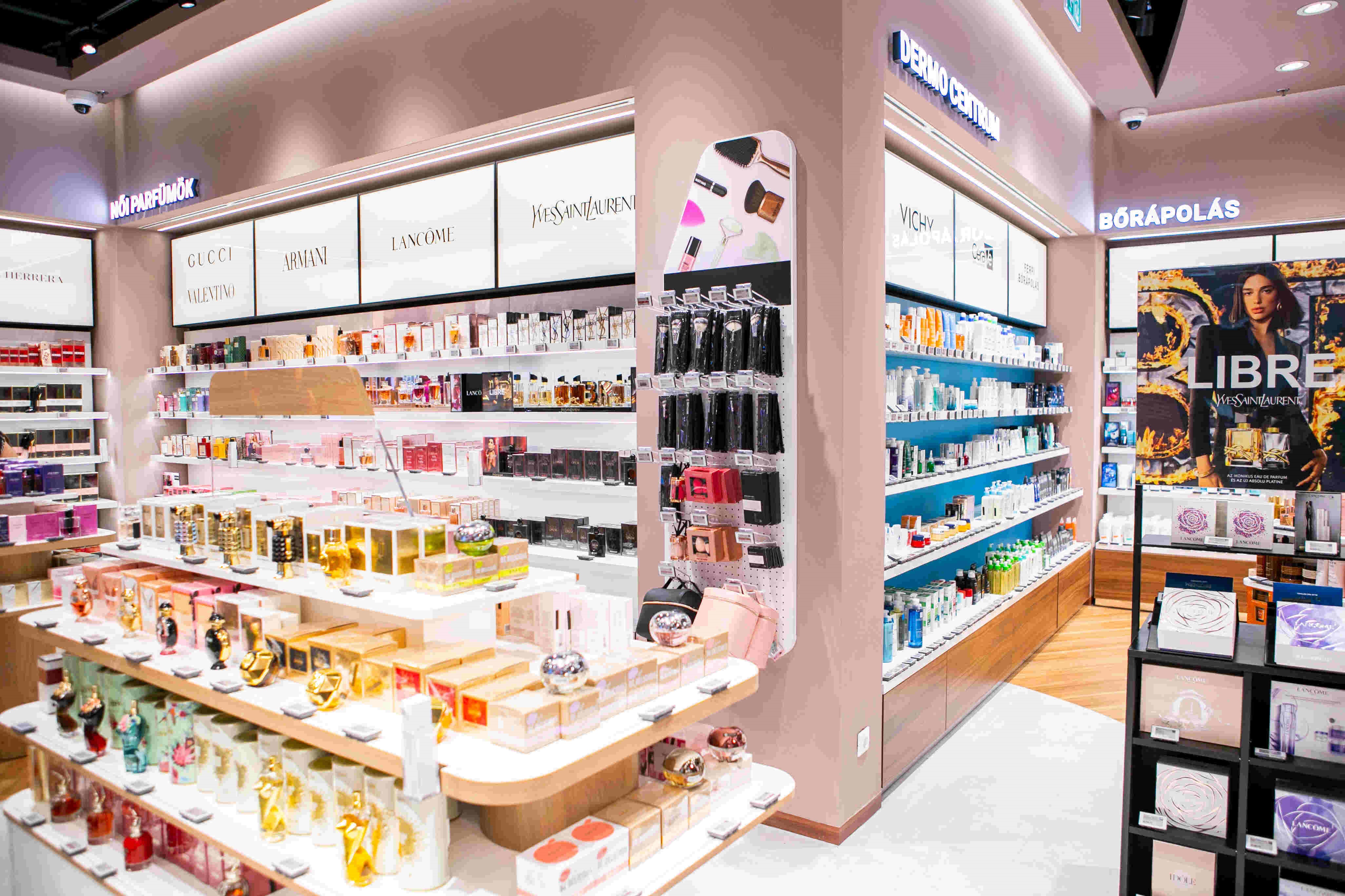 Notino Aréna Pláza | Notino Arena Mall, Budapest