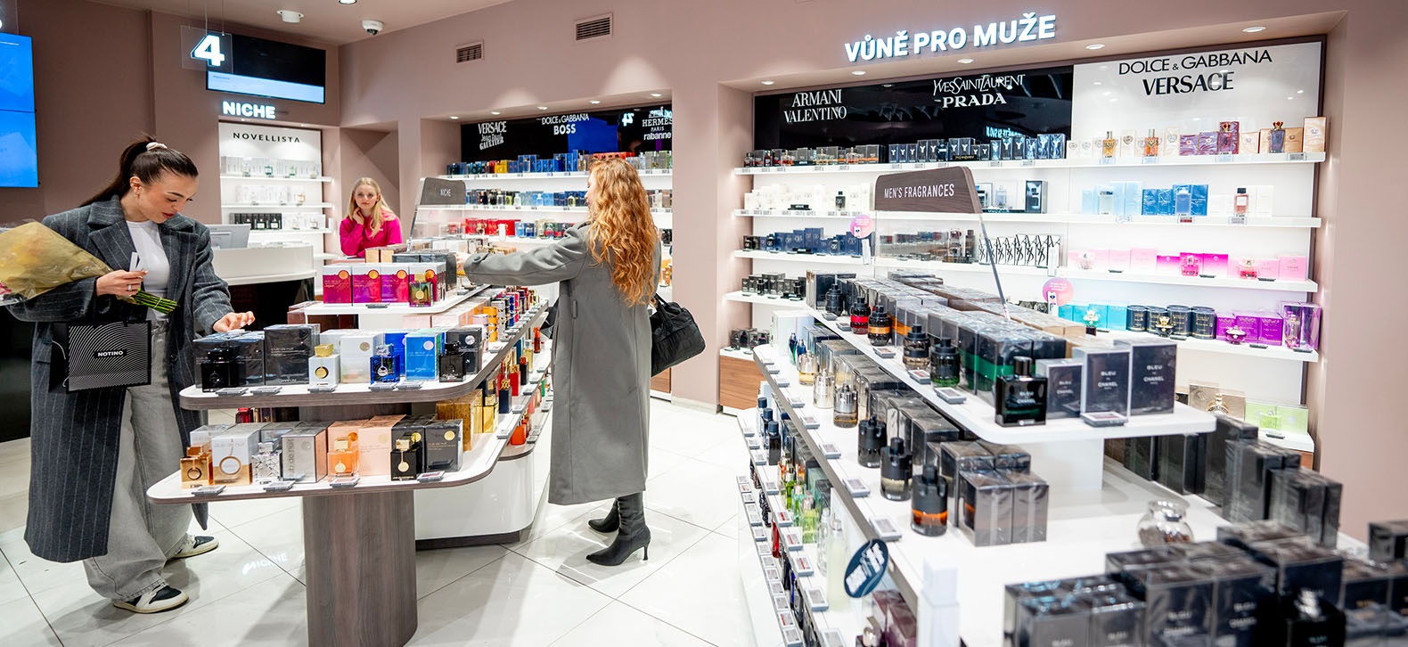 Parfumerie Praha – Smíchov Gate | notino.cz