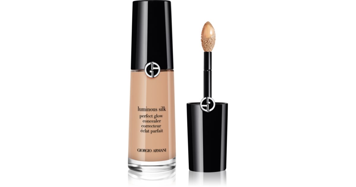 Armani Luminous Silk Concealer illuminating concealer | notino.co.uk