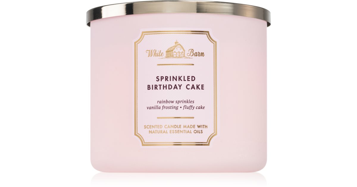 Bath & Body Works Sprinkled Birthday Cake bougie parfumée | notino.fr