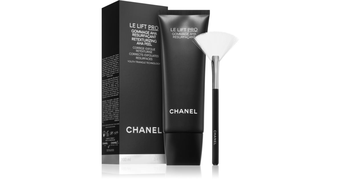 Chanel Le Lift Pro Face Scrub with an exfoliating effect | notino.ie