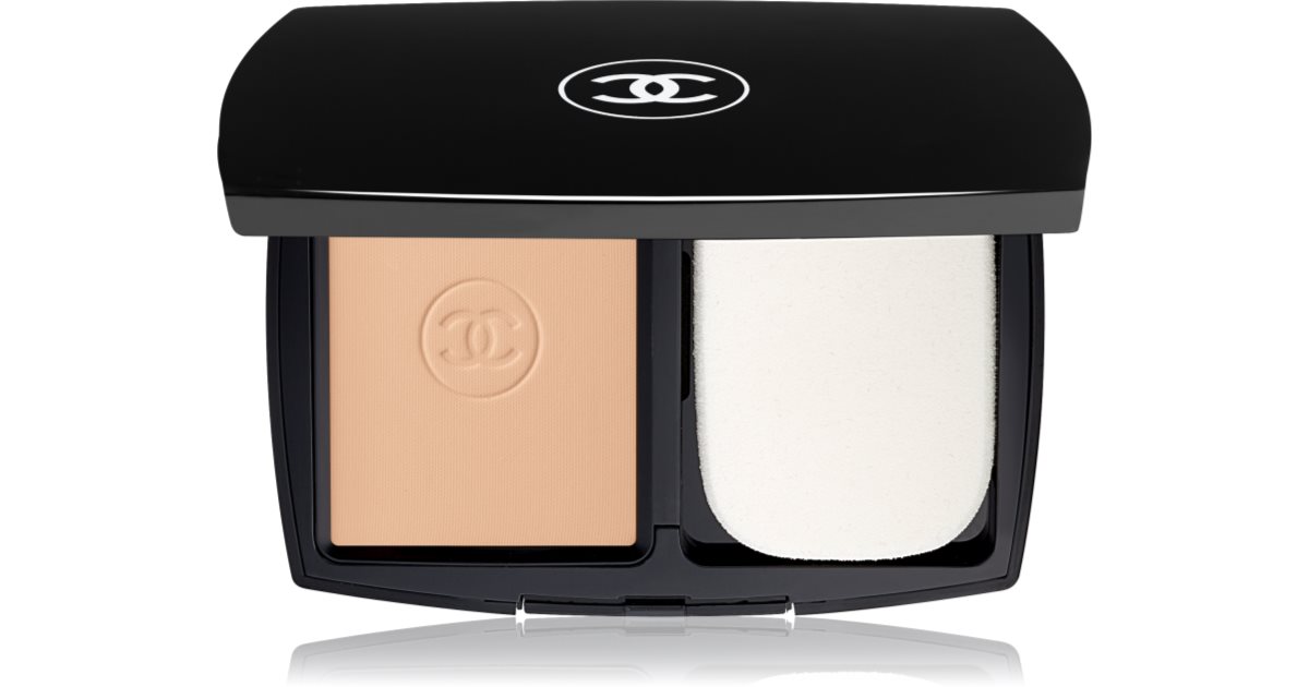 Chanel Ultra Le Teint compact powder foundation | notino.co.uk